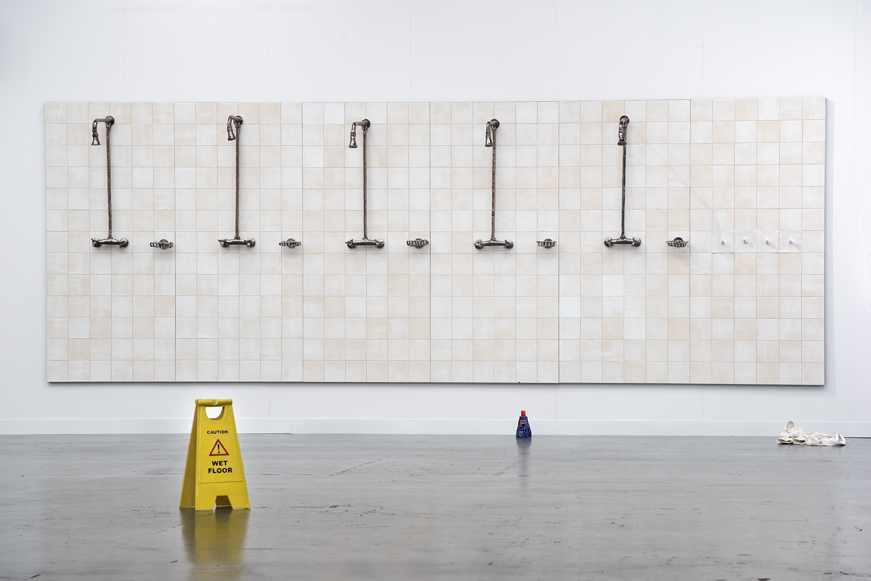 8 ARTISTS TO FOLLOW at CERAMIC BRUSSELS 2026 – PROJETS